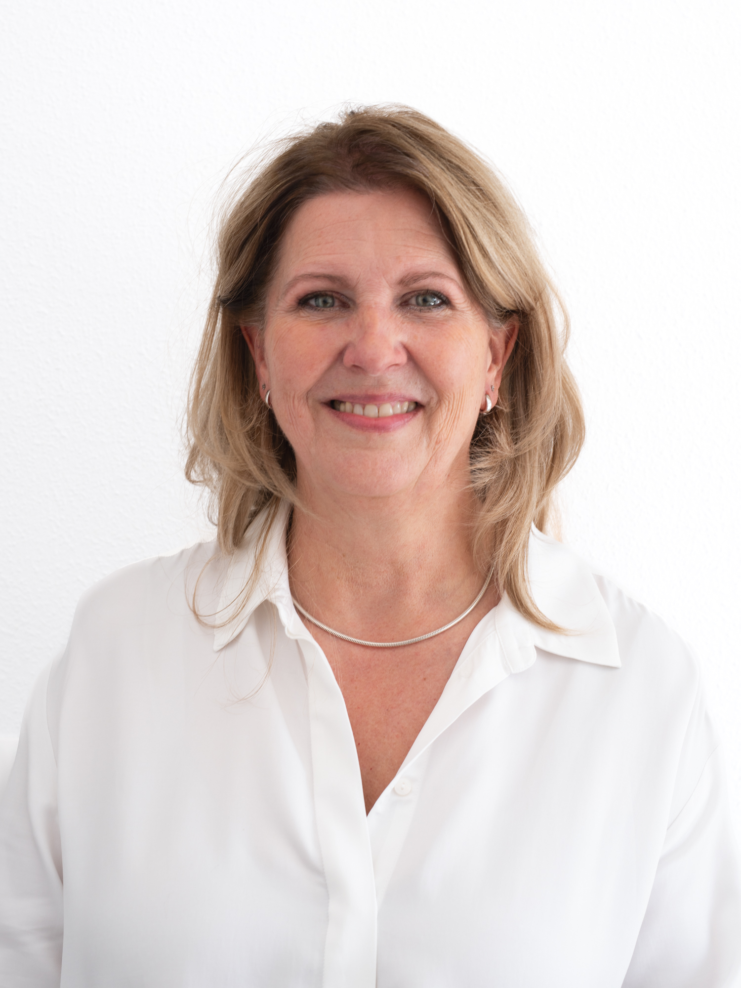 Nancy van Schijndel – Tomas & Fem Casas