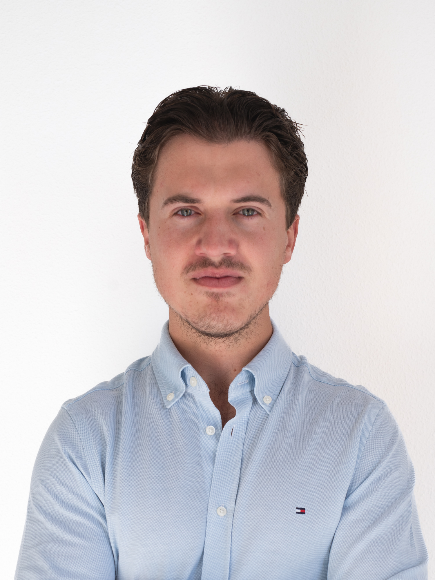 Tomas van Schijndel – Tomas & Fem Casas